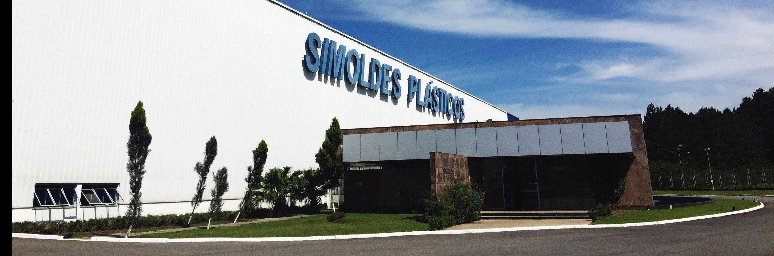 Simoldes Plastic Division increases productivity in Portugal with ...